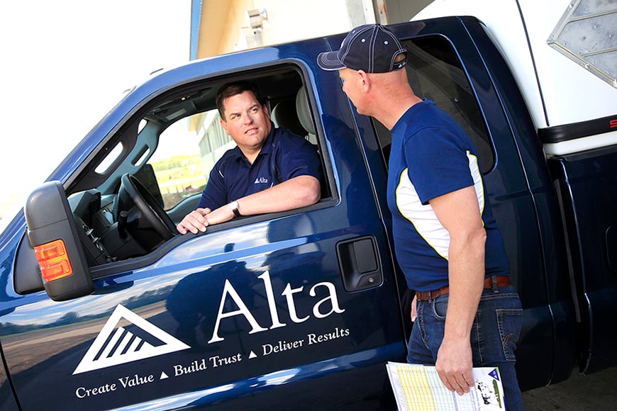 Our TRUE BLUE Team | Experts Behind Alta Genetics